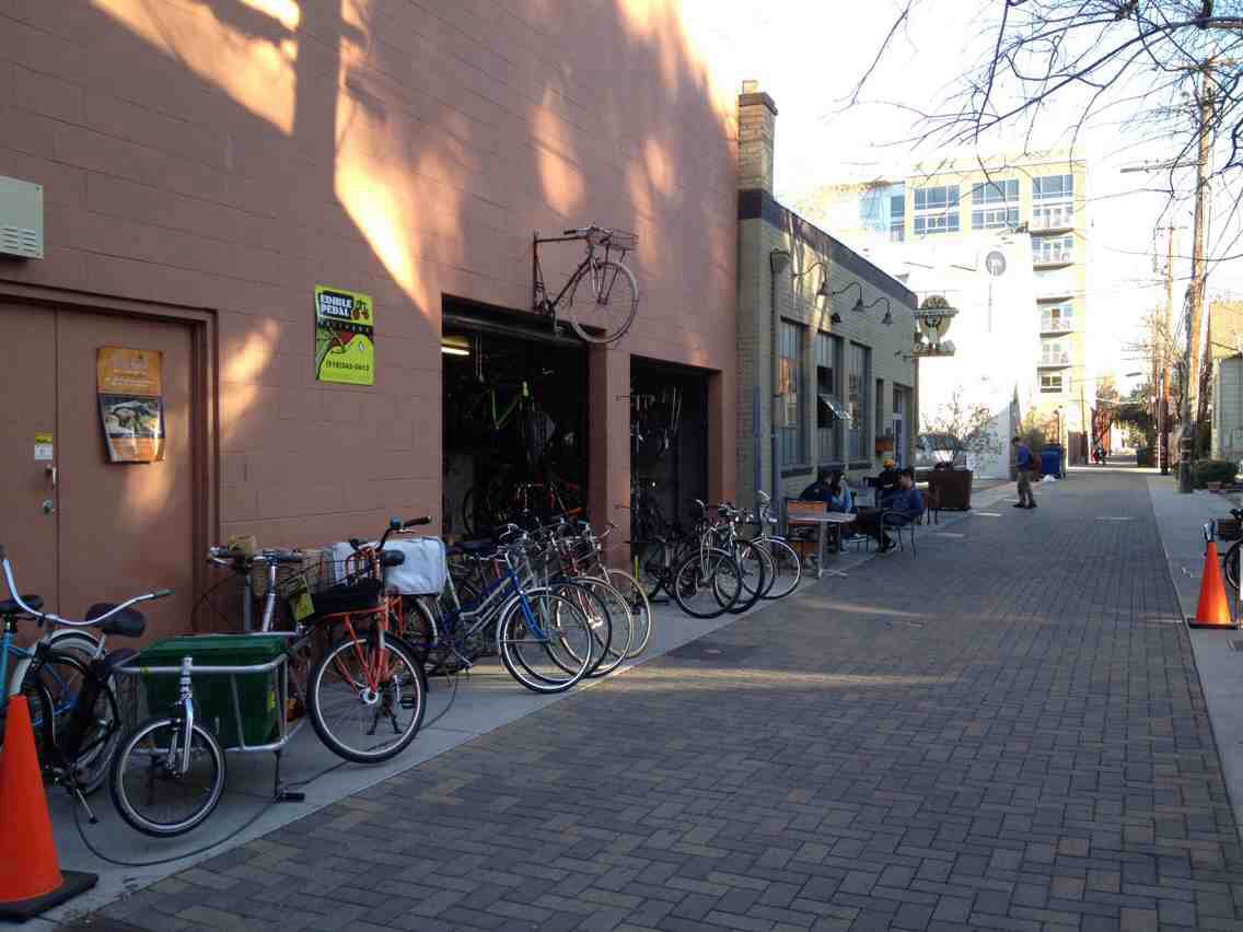 Blind Alleys of Urban Branding - Aaron M. Renn